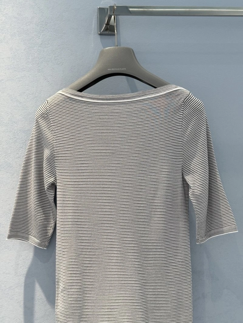 Original Unclassified Brand T-Shirts