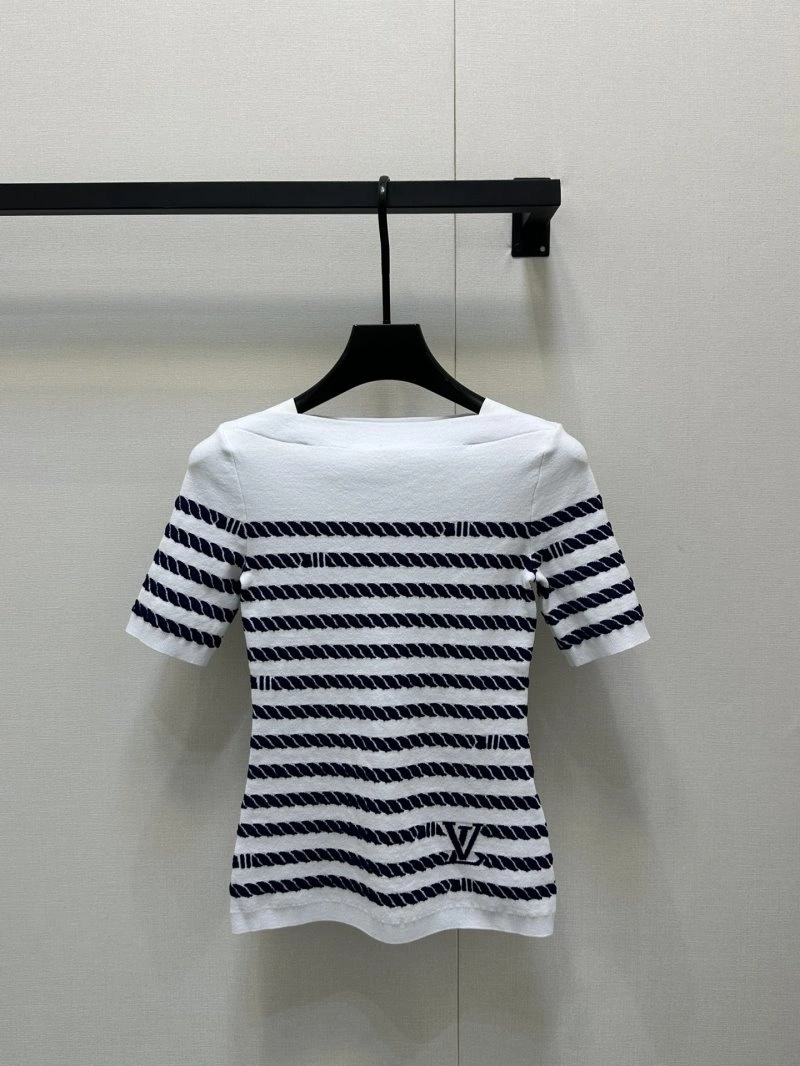 Unclassified Brand T-Shirts