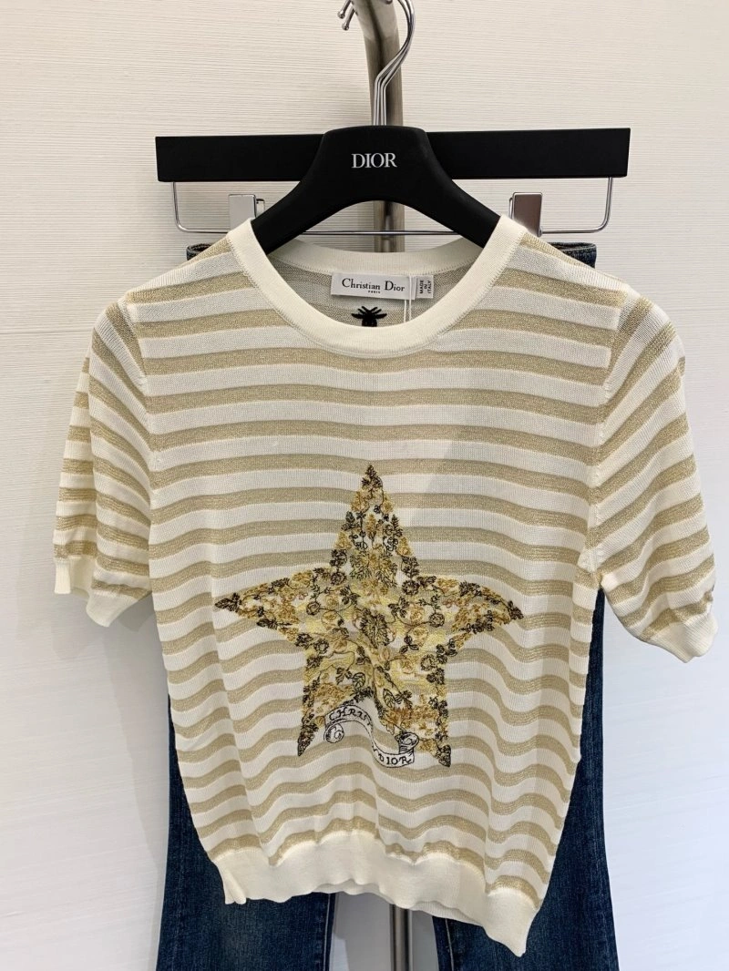 Unclassified Brand T-Shirts