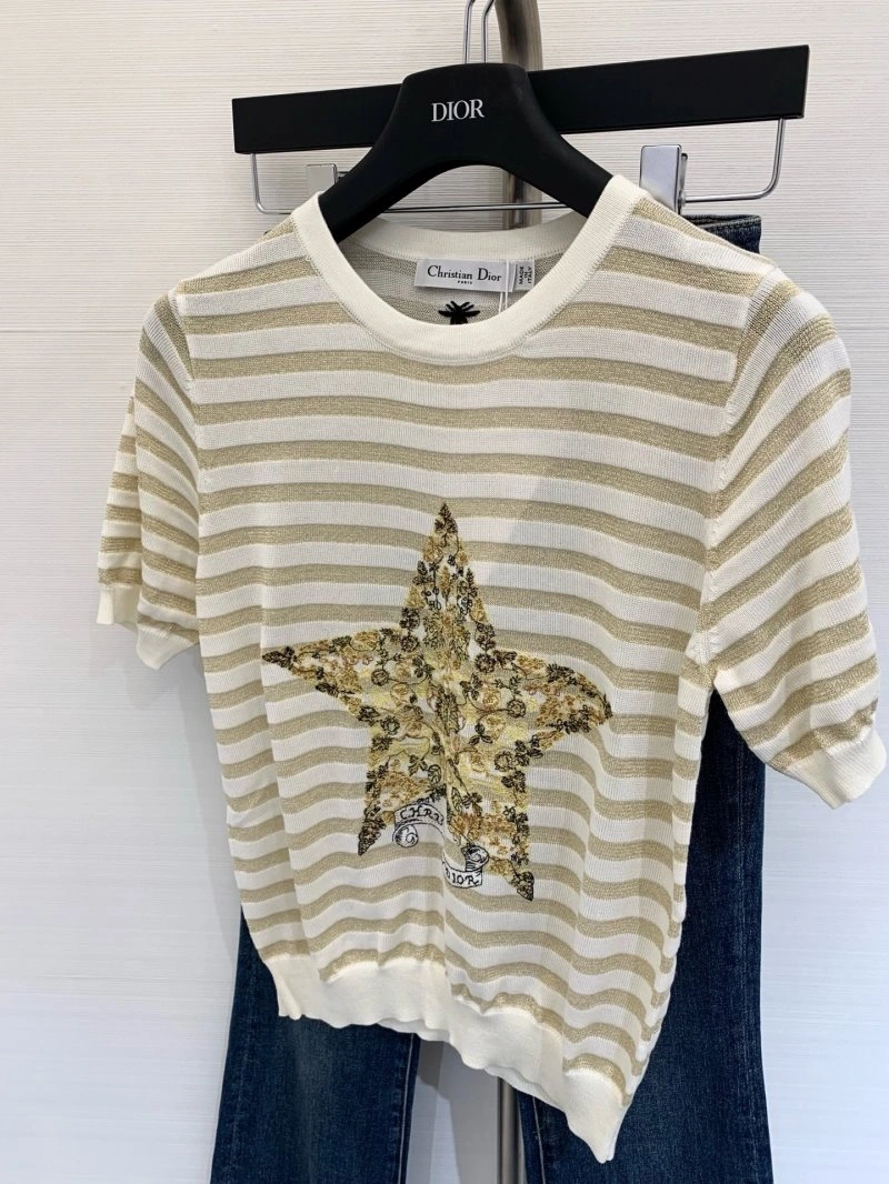 Top match Unclassified Brand T-Shirts