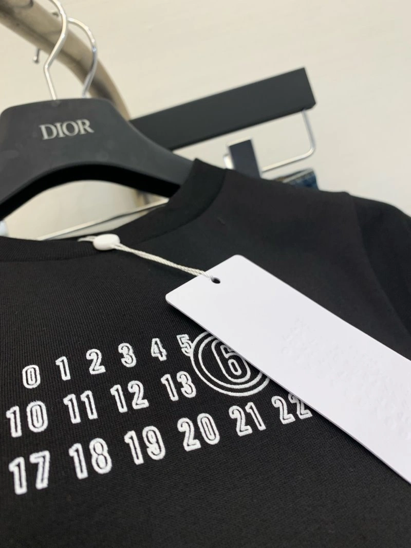 Brand-original Unclassified Brand T-Shirts