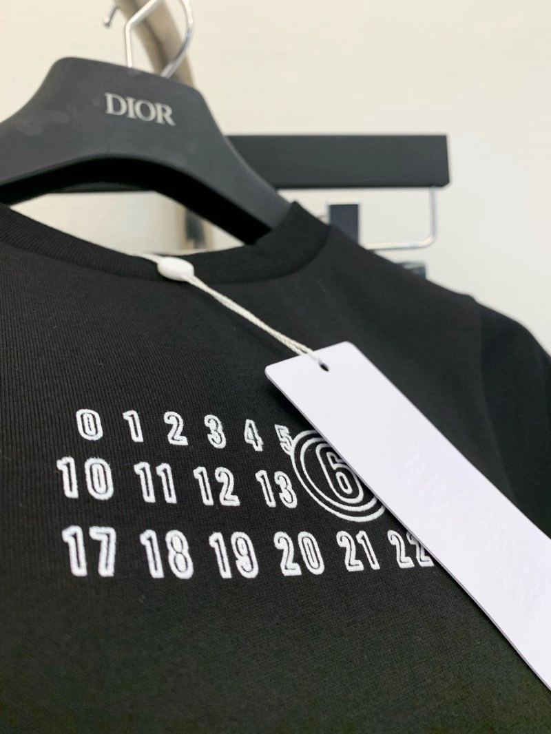 Brand-original Unclassified Brand T-Shirts
