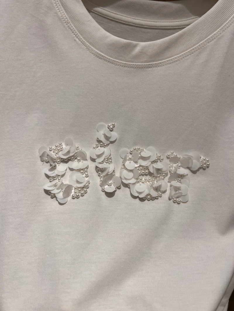 Budget-friendly Unclassified Brand T-Shirts