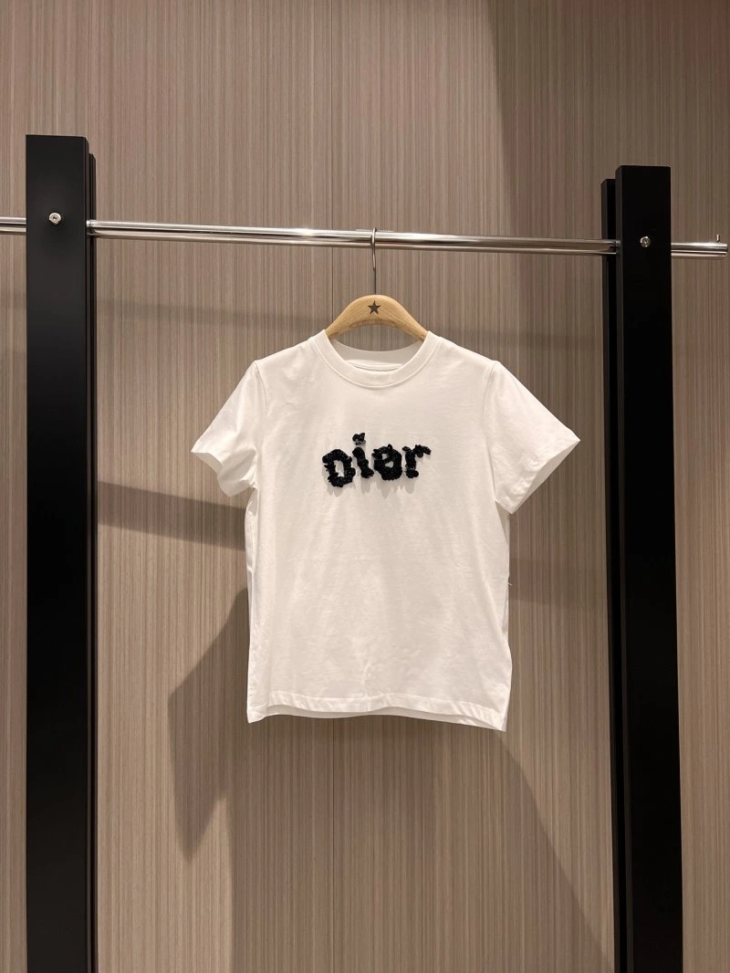Budget-friendly Unclassified Brand T-Shirts