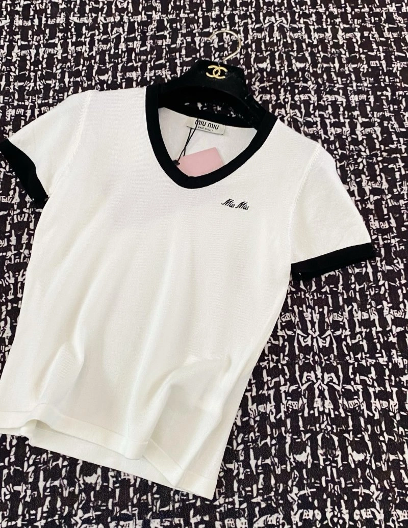 Unclassified Brand T-Shirts