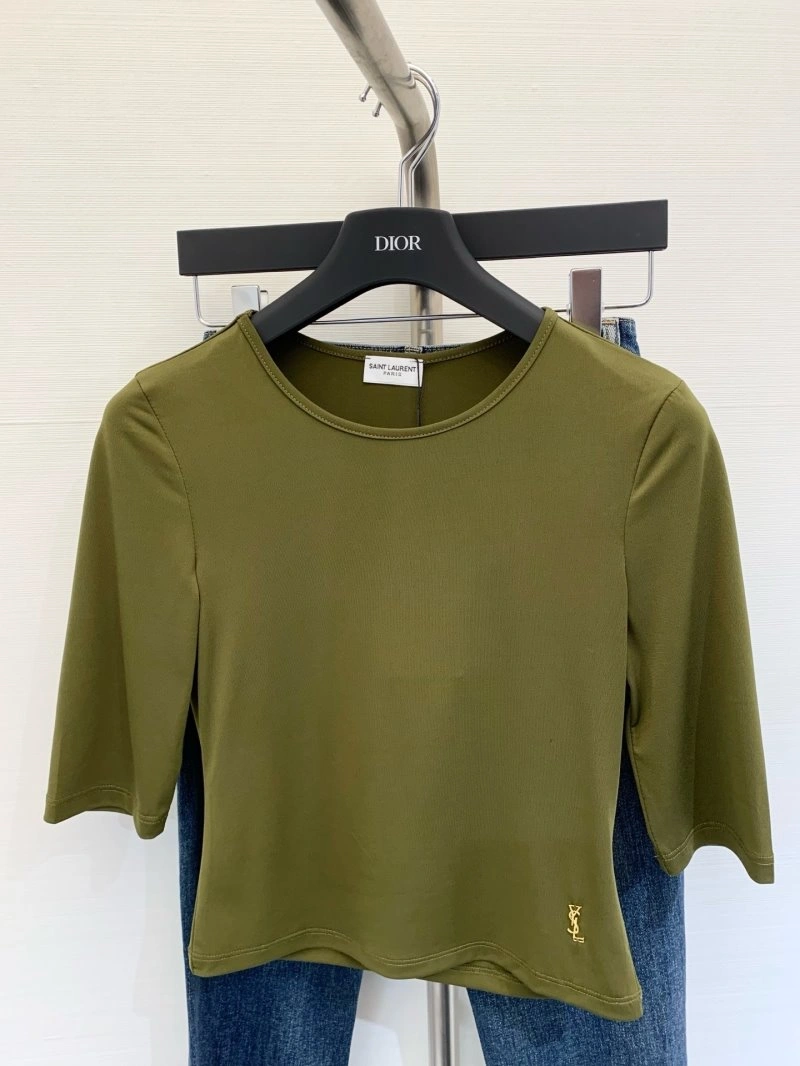 Cut-rate Unclassified Brand T-Shirts
