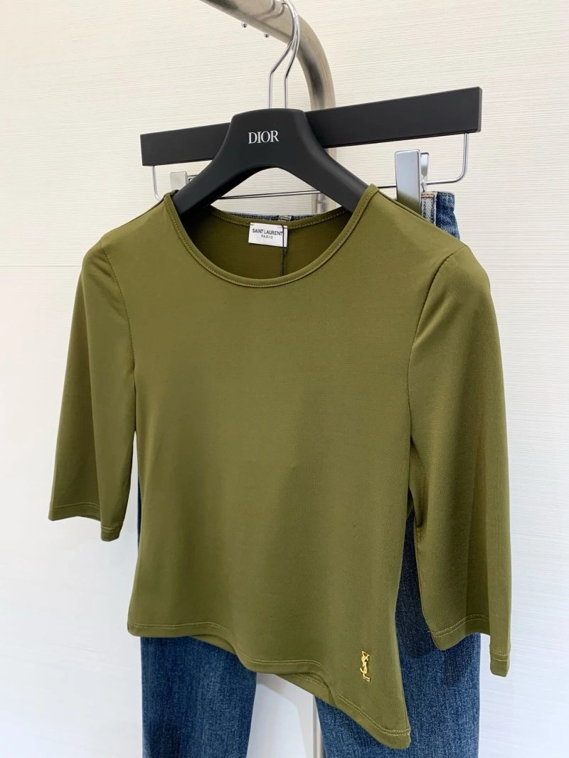 Cut-rate Unclassified Brand T-Shirts