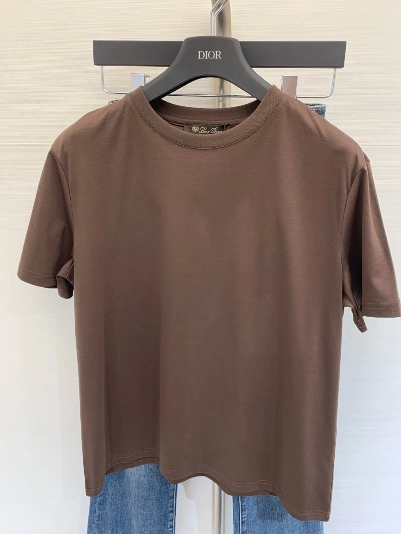 Real Unclassified Brand T-Shirts