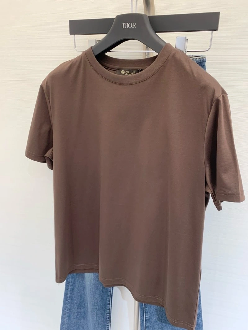 Real Unclassified Brand T-Shirts