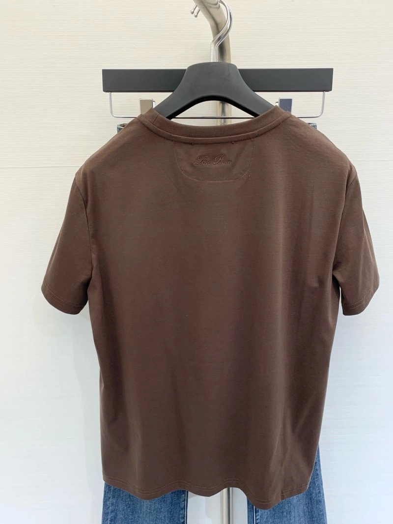 Real Unclassified Brand T-Shirts