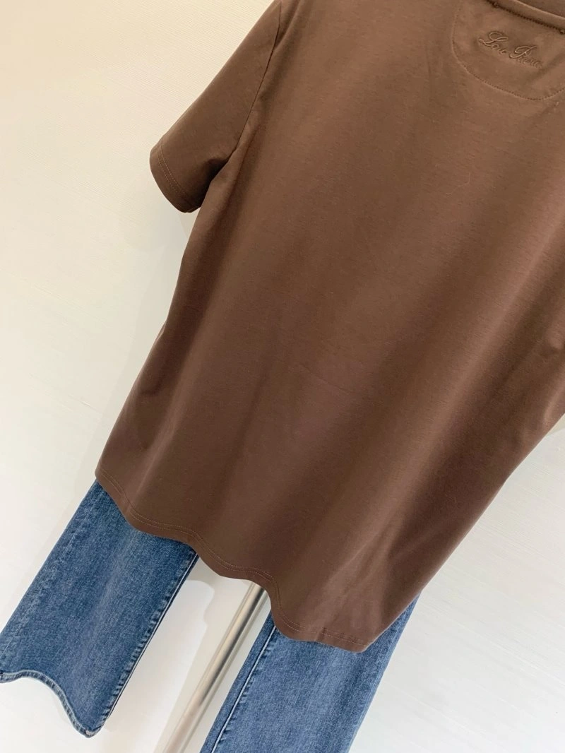 Real Unclassified Brand T-Shirts
