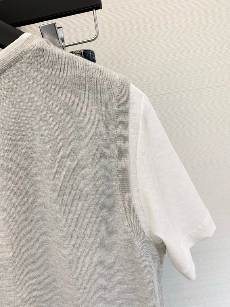 Low-cost Unclassified Brand T-Shirts