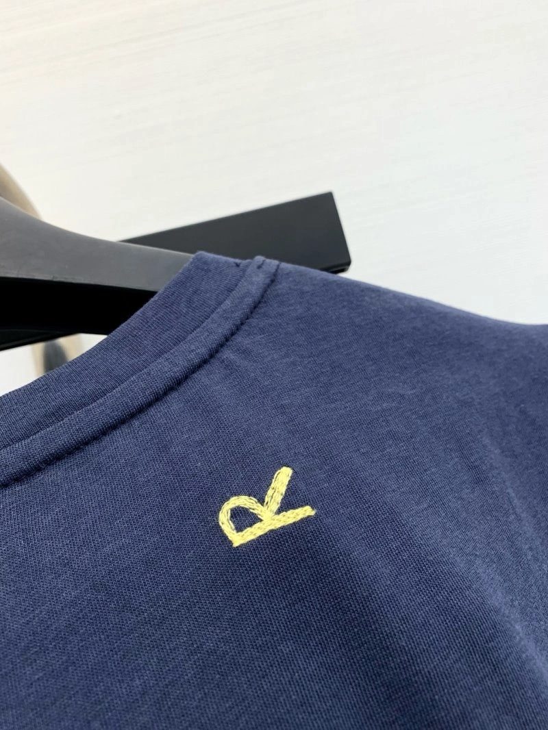 Genuine Unclassified Brand T-Shirts