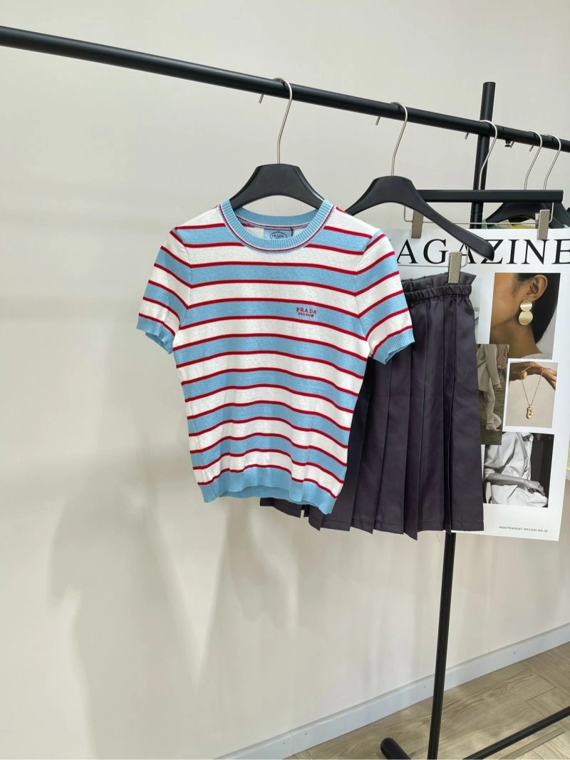 Unclassified Brand T-Shirts