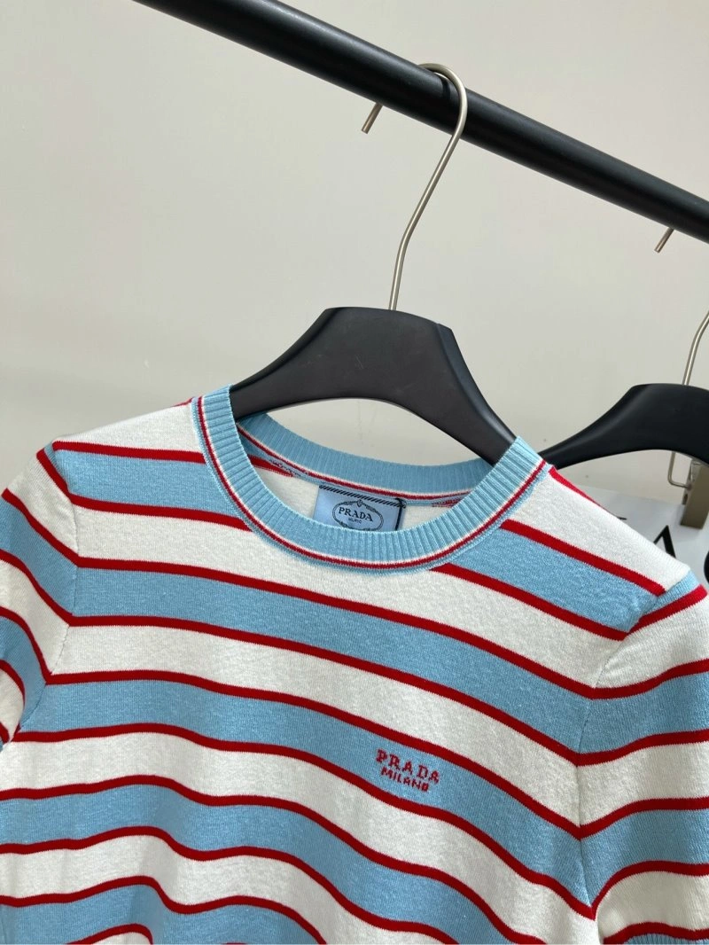Economical Unclassified Brand T-Shirts