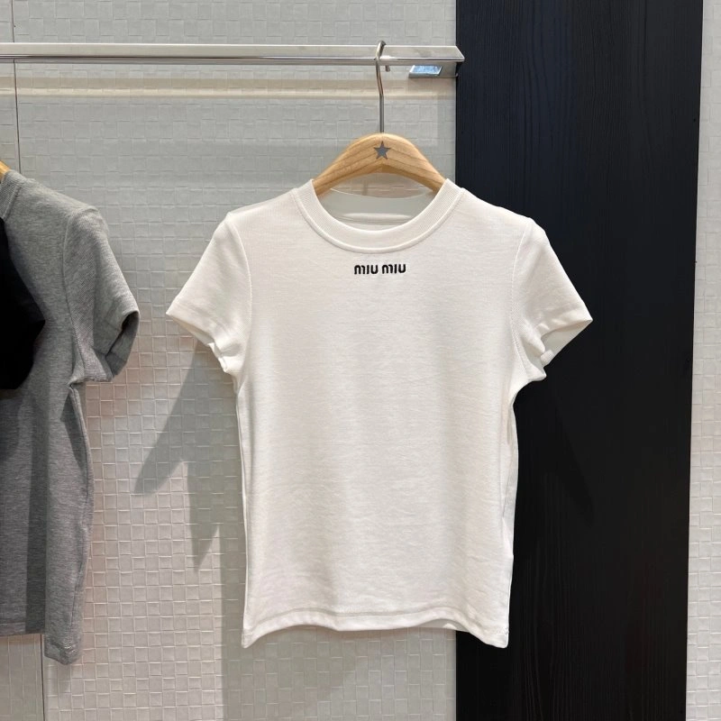 Unclassified Brand T-Shirts