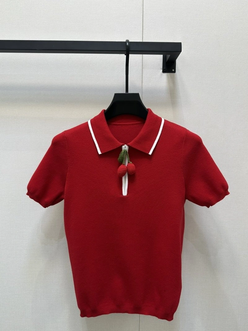 Unclassified Brand T-Shirts