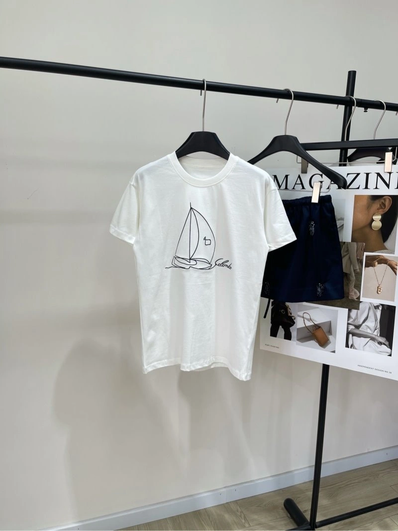 Unclassified Brand T-Shirts