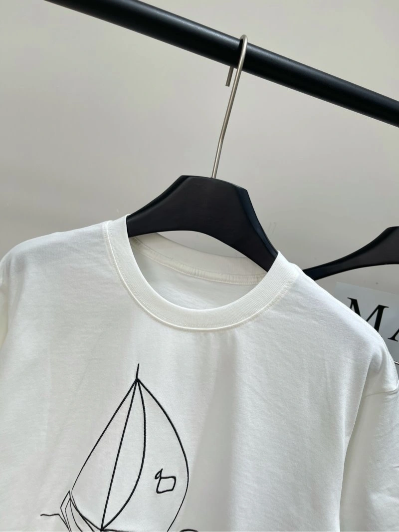 Cut-rate Unclassified Brand T-Shirts