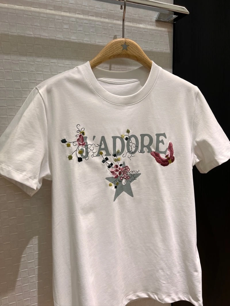 Discounted Unclassified Brand T-Shirts