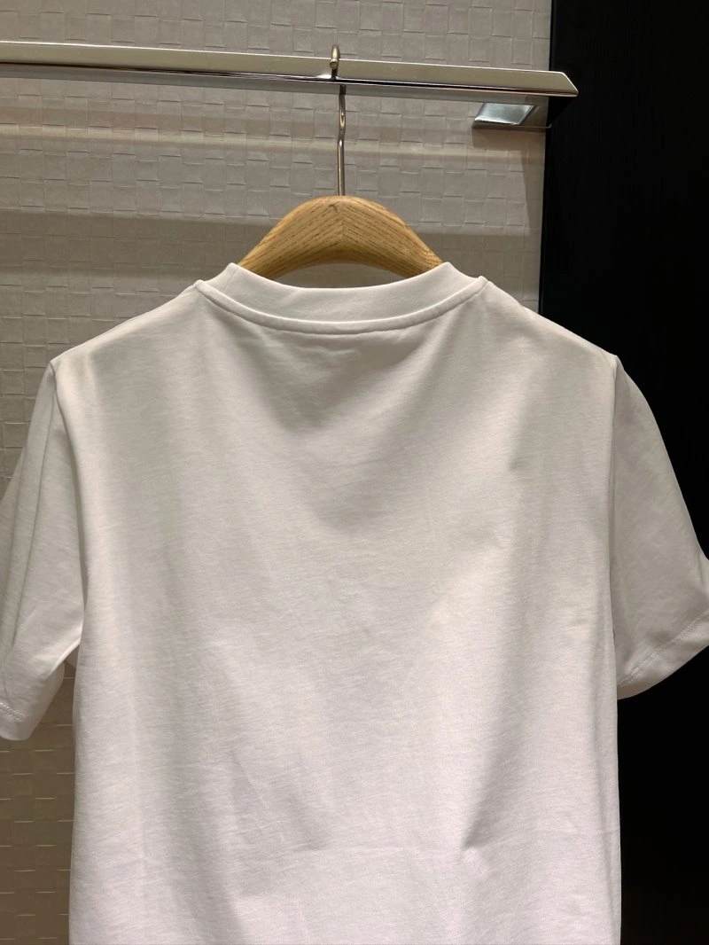 Discounted Unclassified Brand T-Shirts