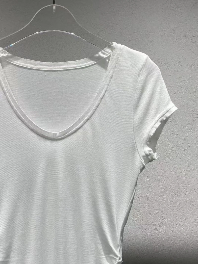Cut-rate Unclassified Brand T-Shirts
