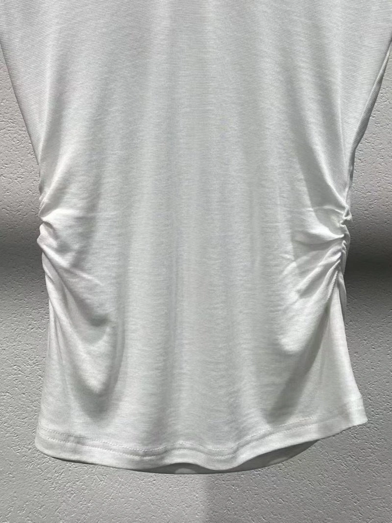 Cut-rate Unclassified Brand T-Shirts