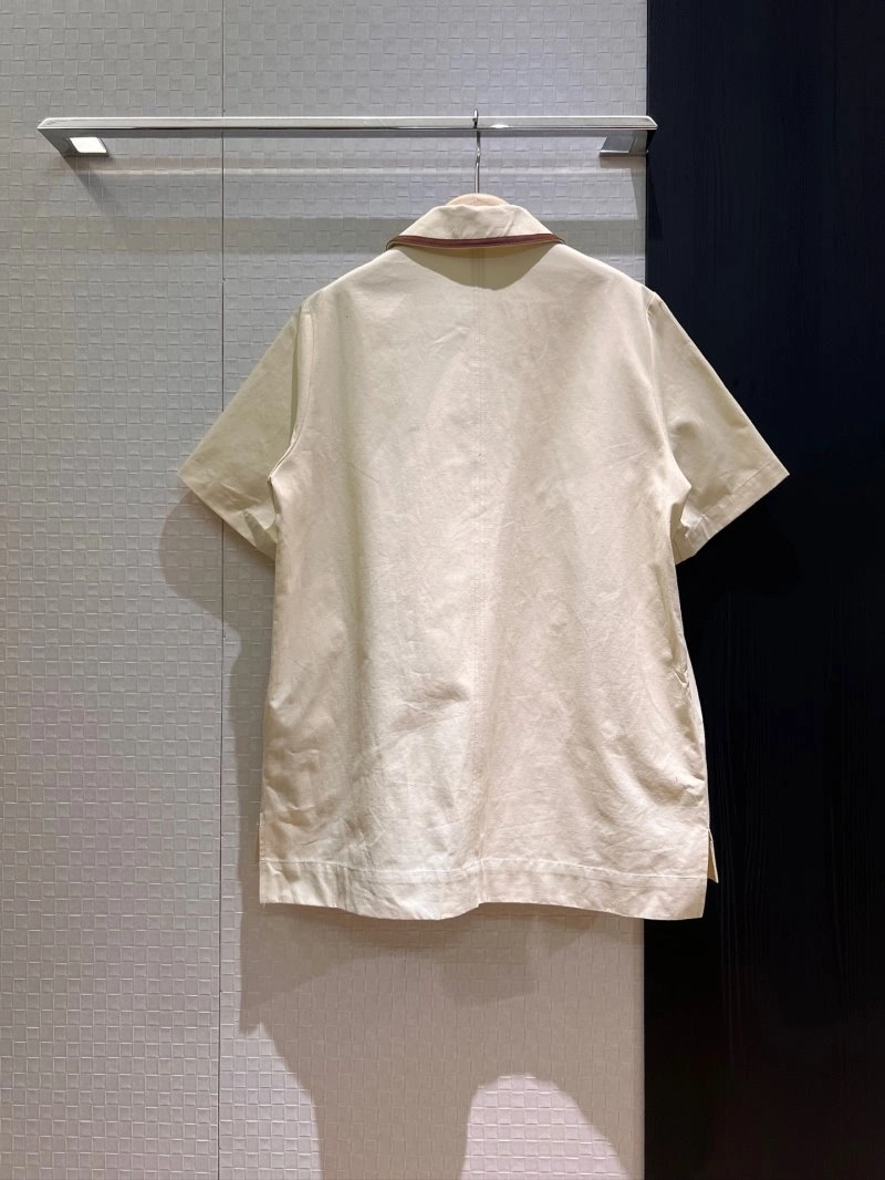 Inexpensive Unclassified Brand T-Shirts