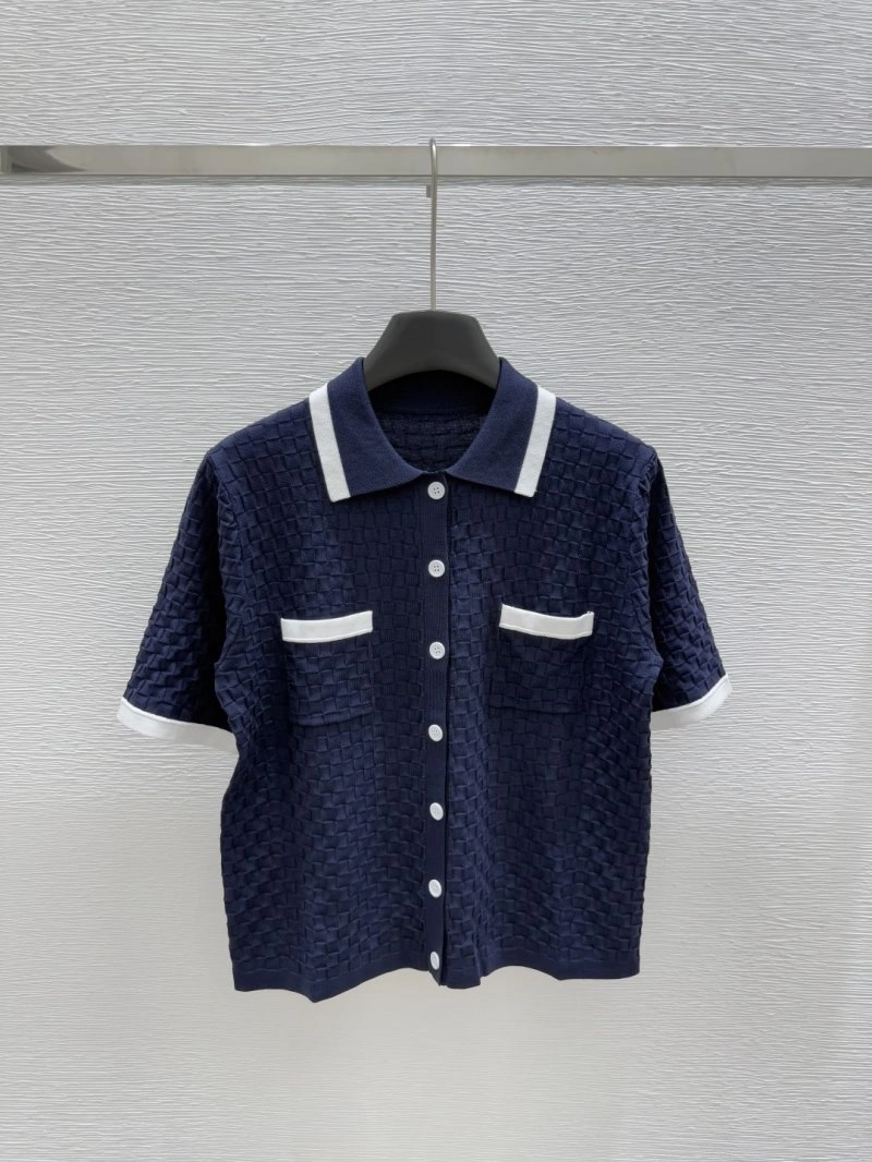 Unclassified Brand T-Shirts