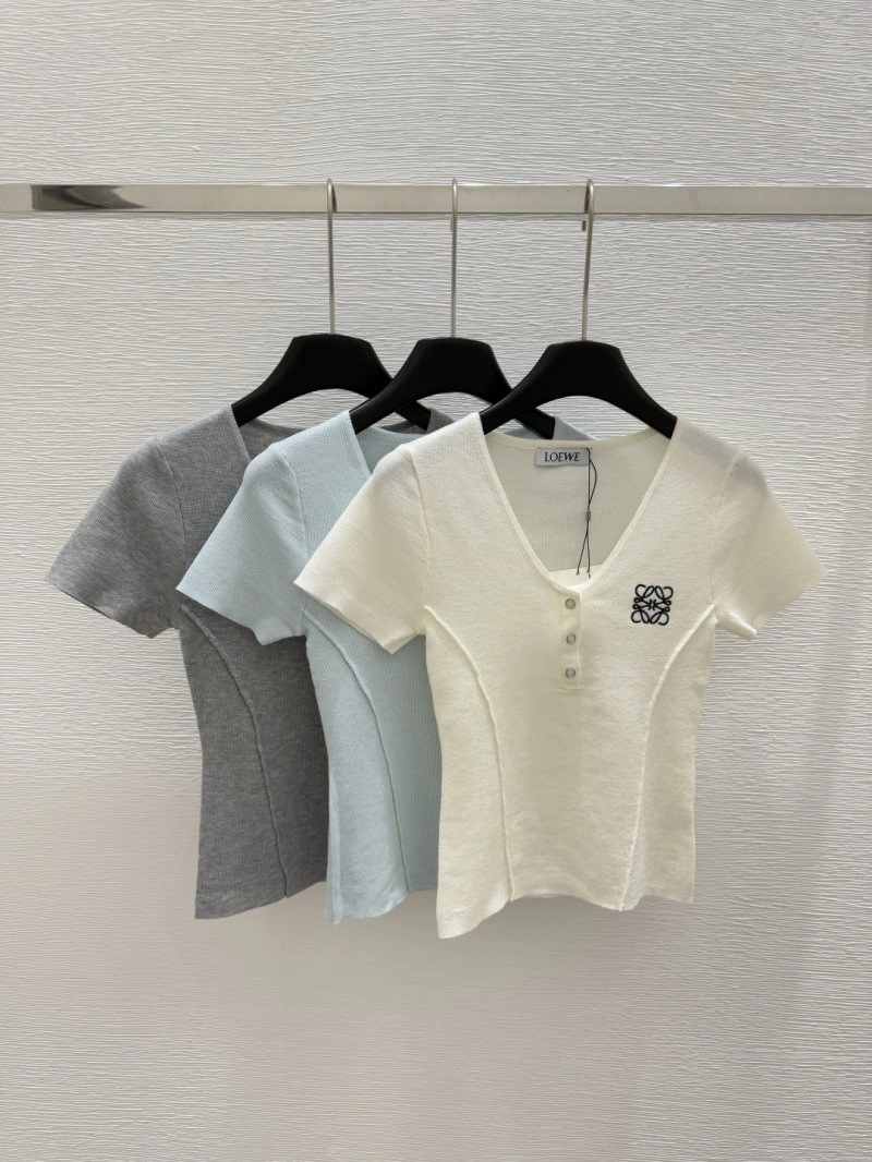 Unclassified Brand T-Shirts