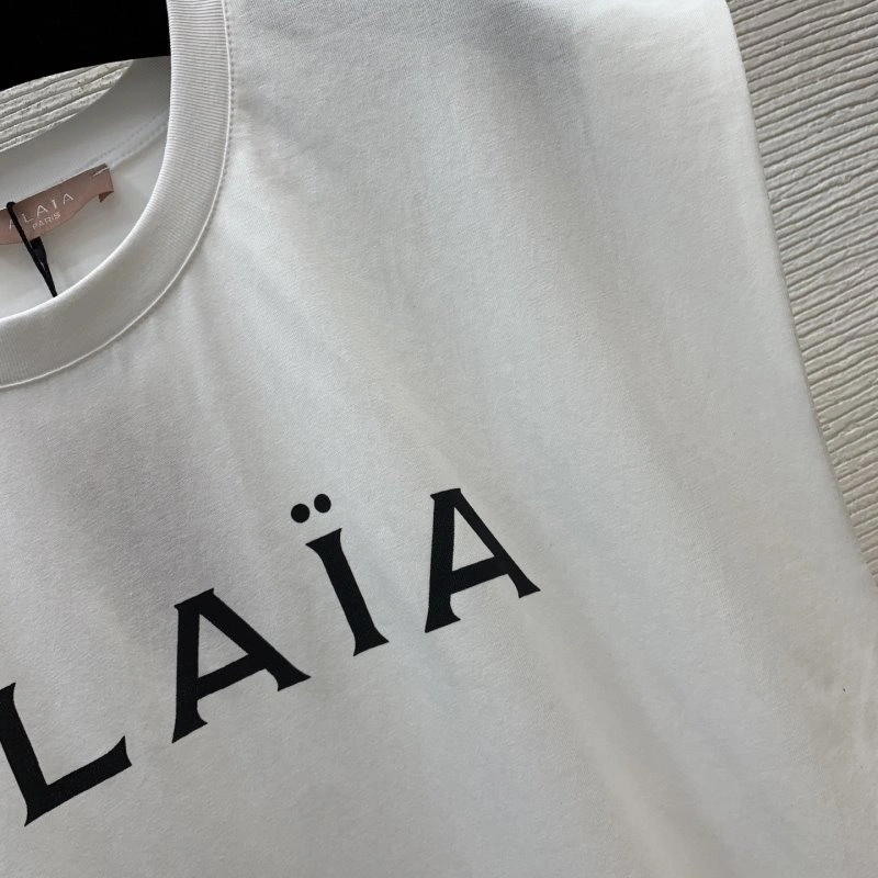 Precise copy Unclassified Brand T-Shirts