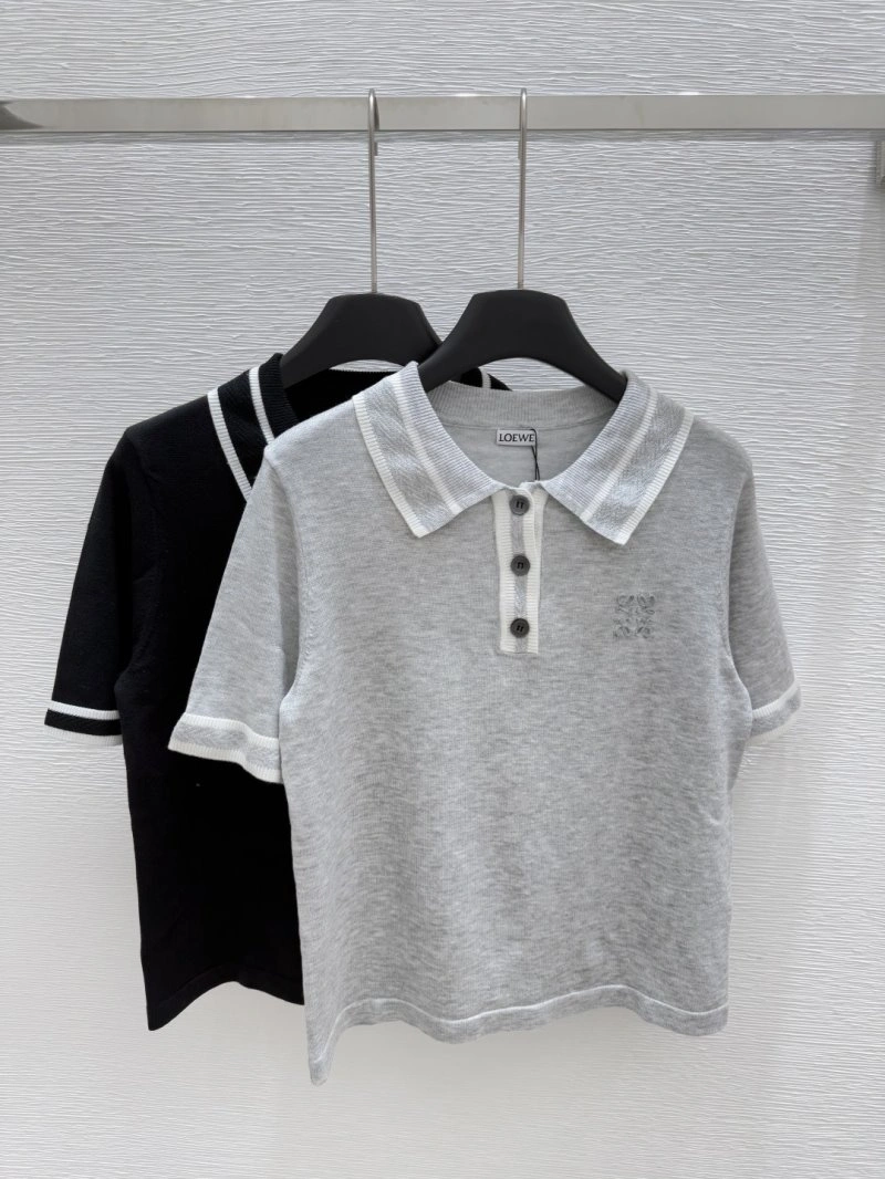 Unclassified Brand T-Shirts