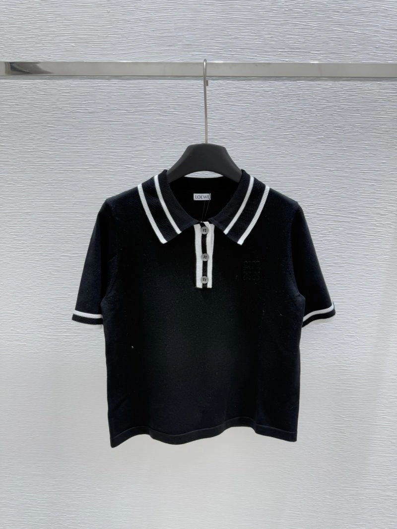 Real Unclassified Brand T-Shirts