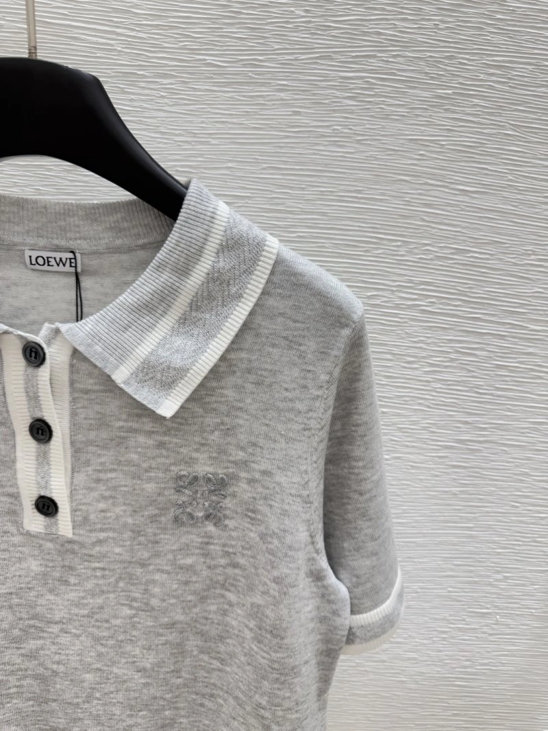 Real Unclassified Brand T-Shirts