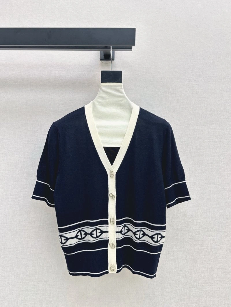 Unclassified Brand T-Shirts