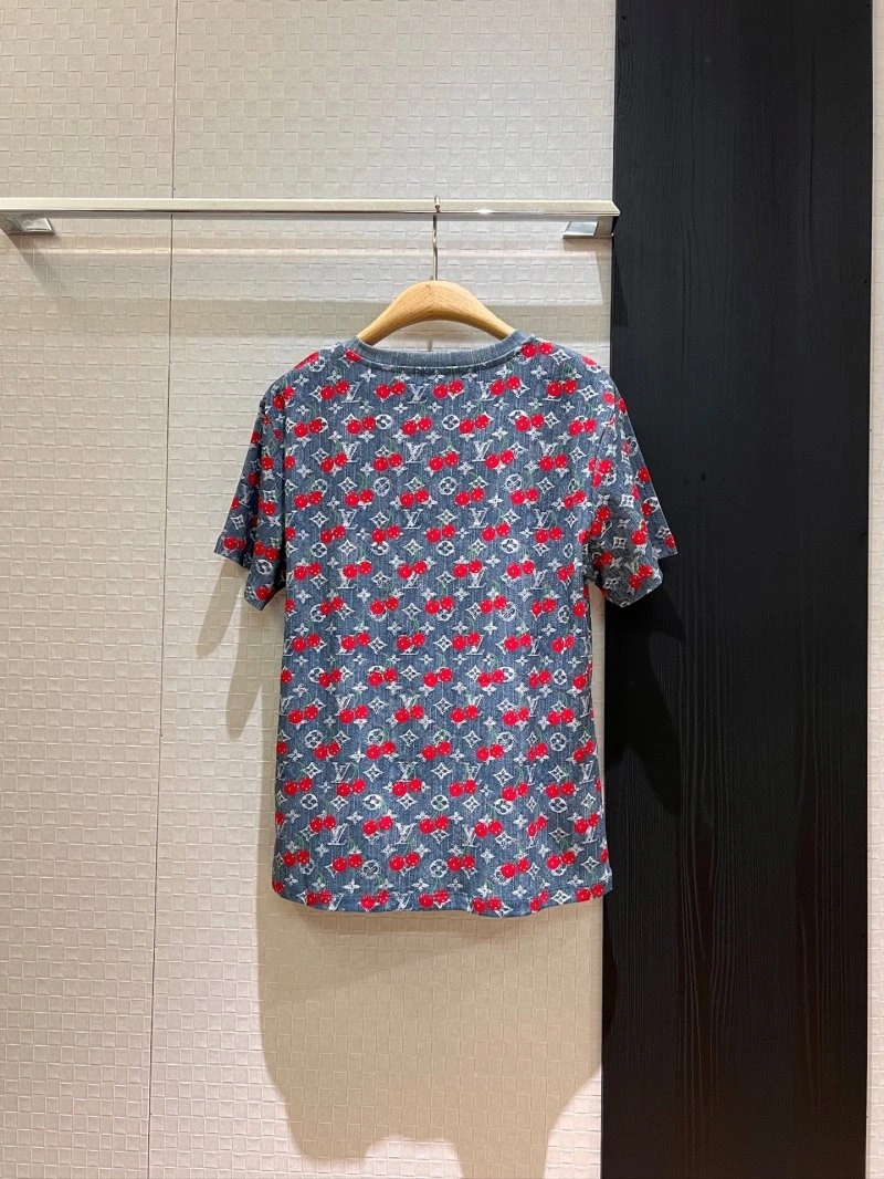 Economical Unclassified Brand T-Shirts