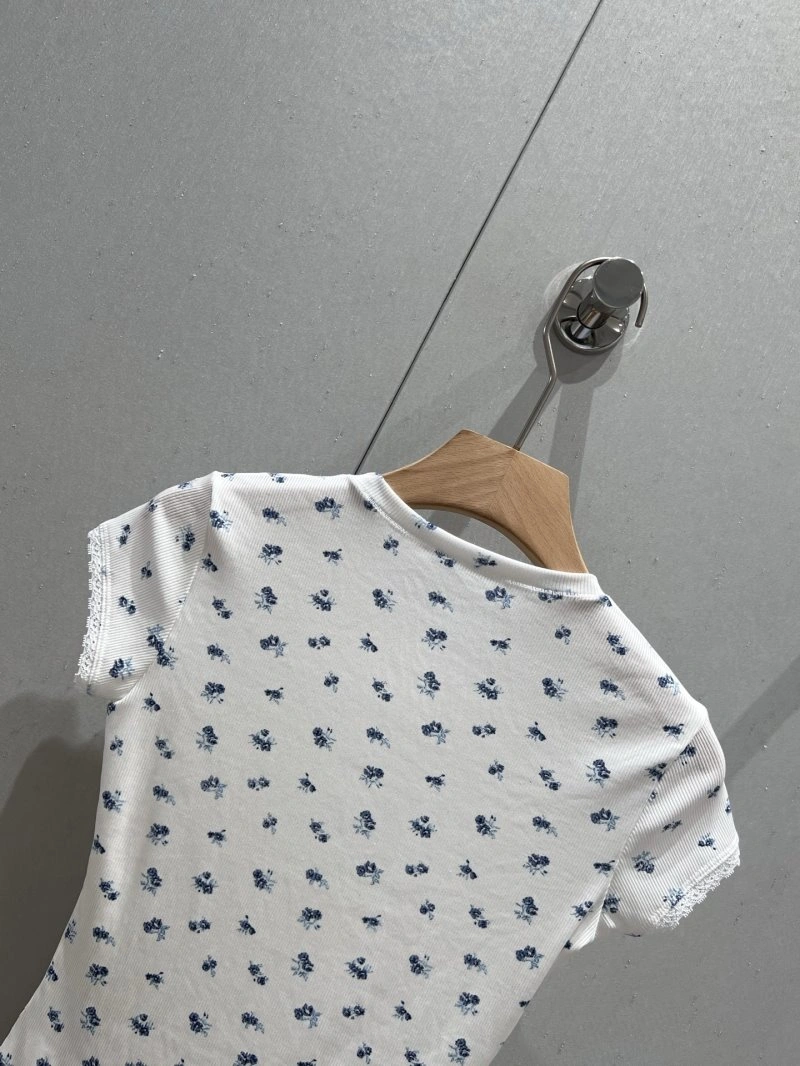 Inexpensive Unclassified Brand T-Shirts