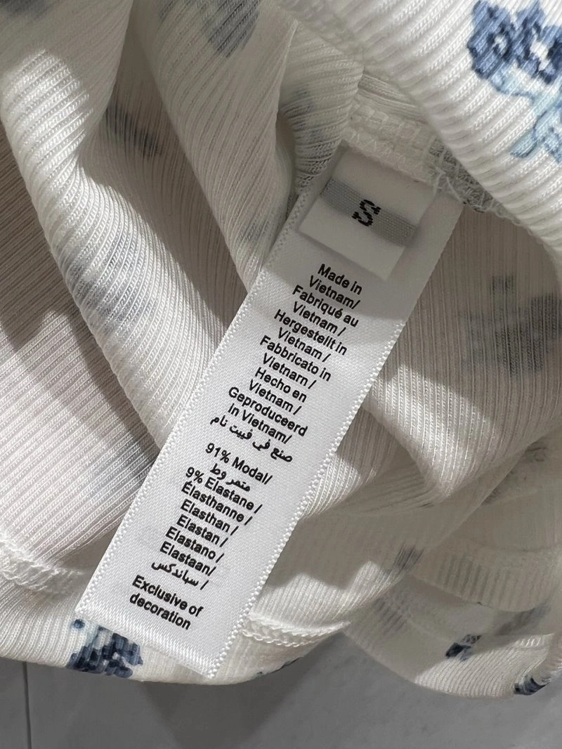 Inexpensive Unclassified Brand T-Shirts