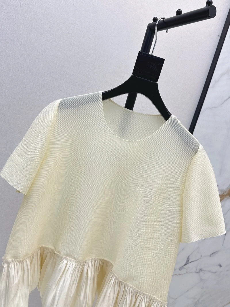 Affordable Unclassified Brand T-Shirts
