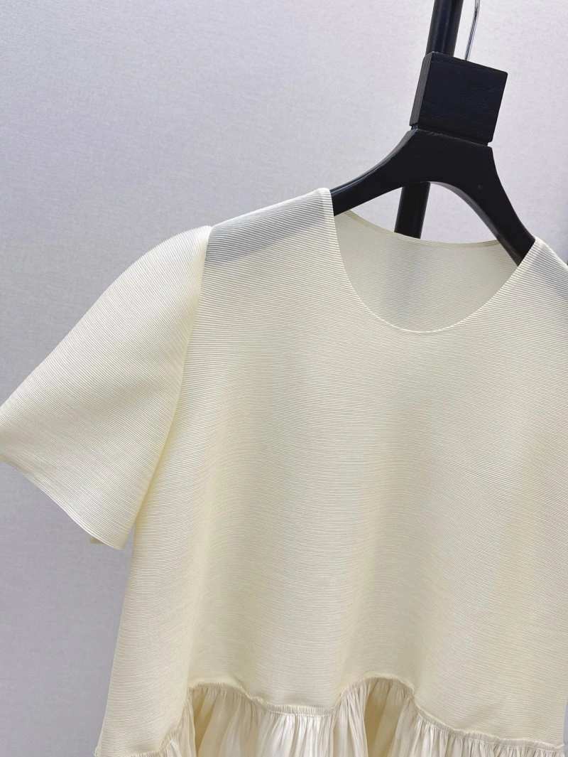 Affordable Unclassified Brand T-Shirts