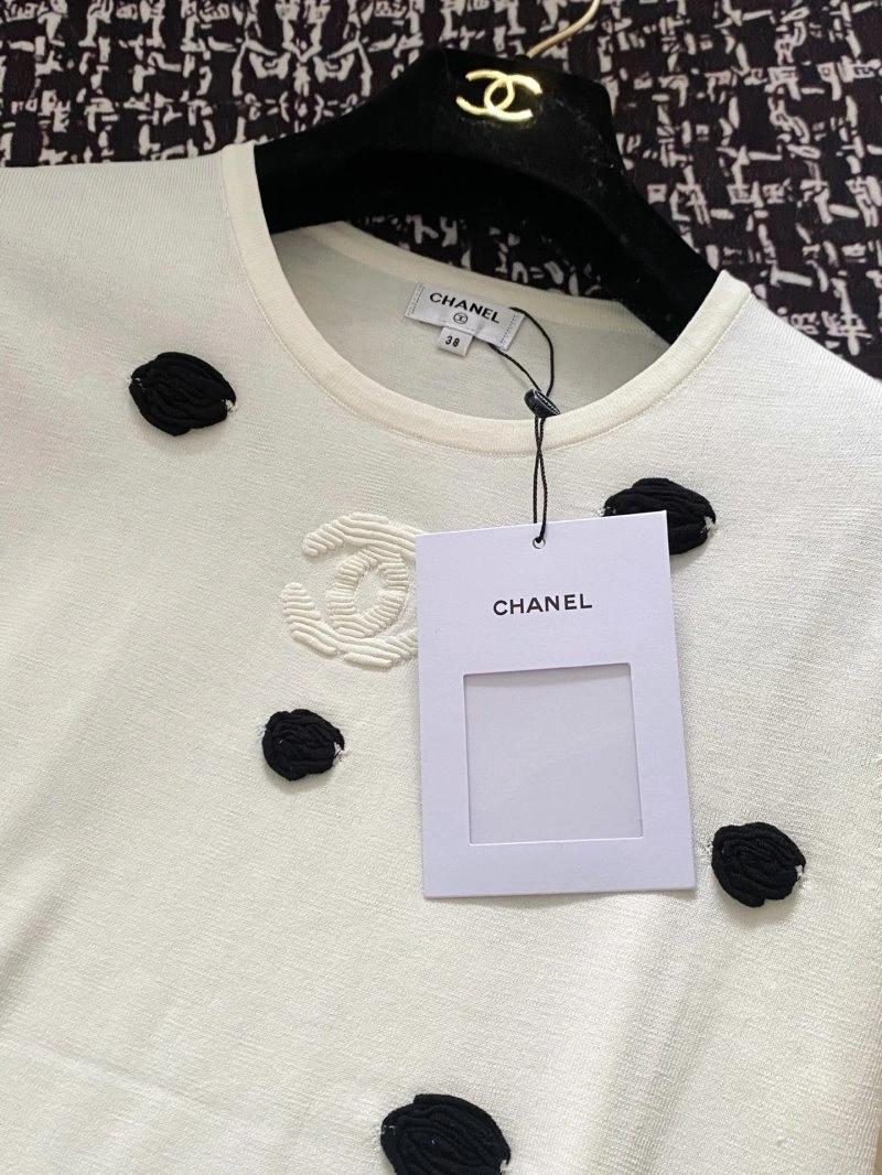 Discounted Unclassified Brand T-Shirts
