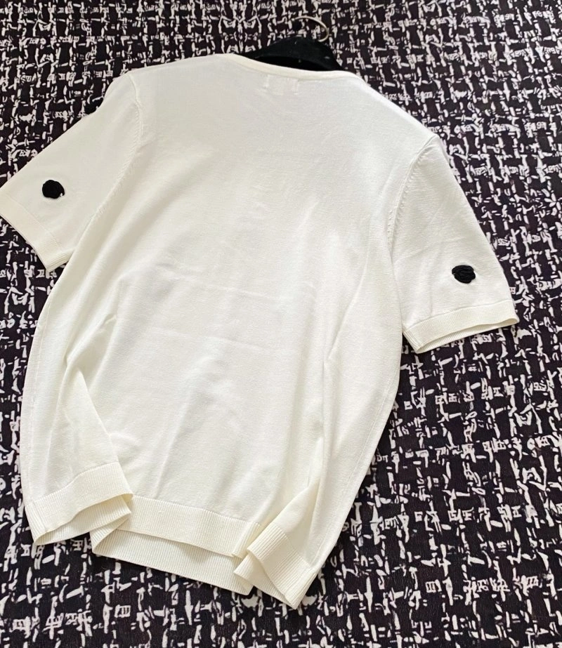 Discounted Unclassified Brand T-Shirts