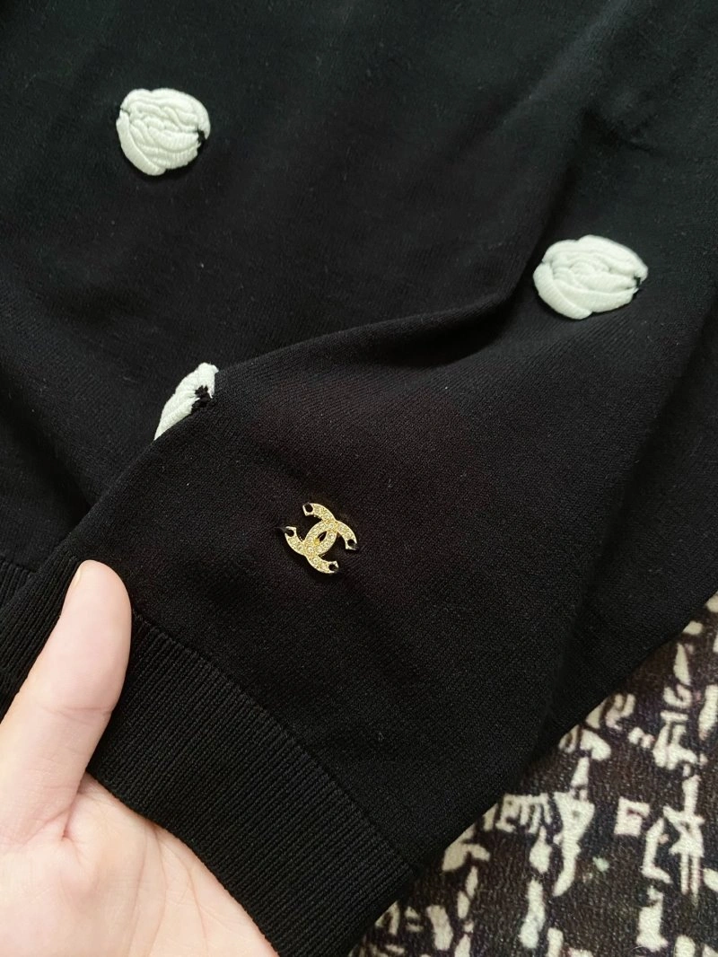 Cut-rate Unclassified Brand T-Shirts