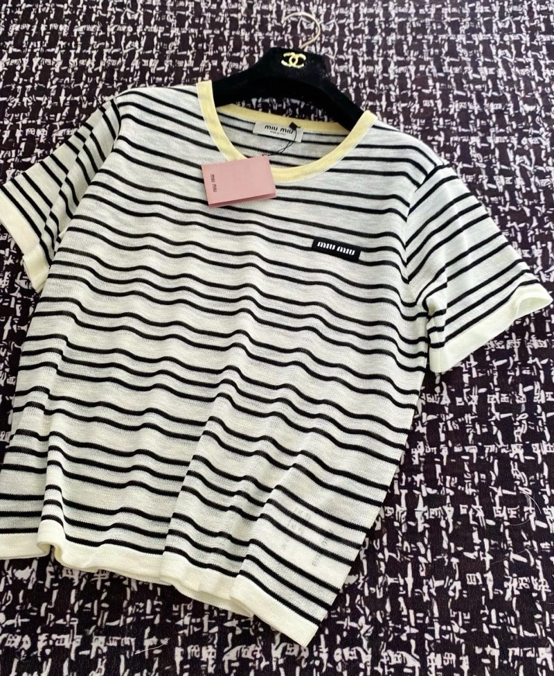 Unclassified Brand T-Shirts