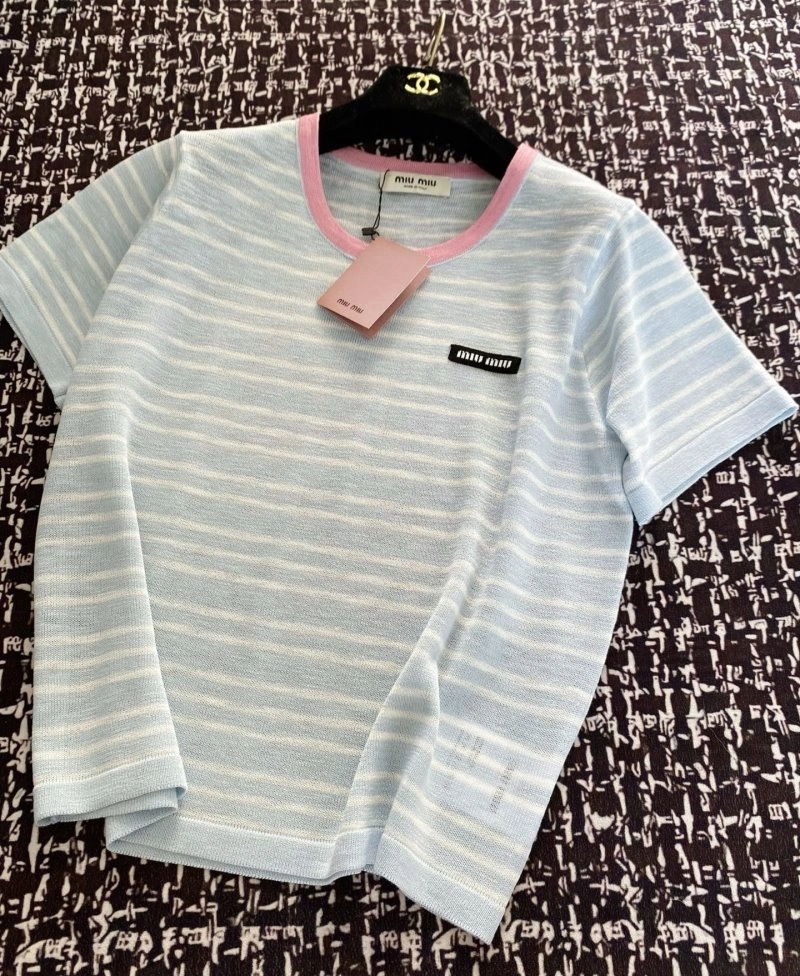 Unclassified Brand T-Shirts