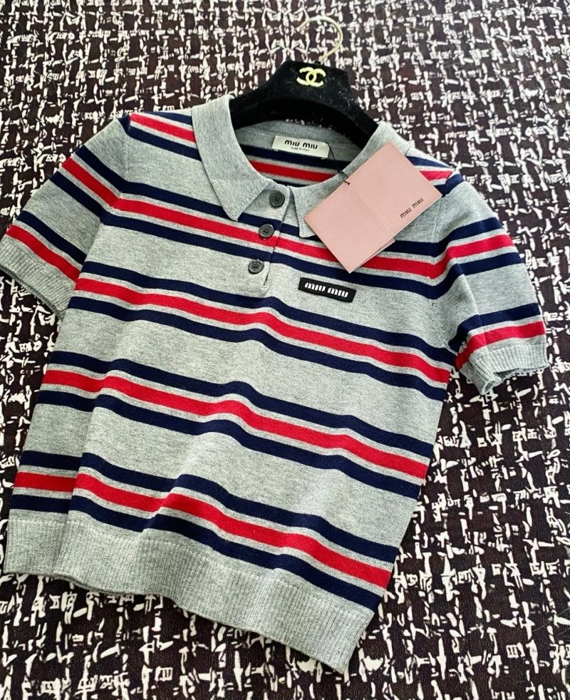 Unclassified Brand T-Shirts