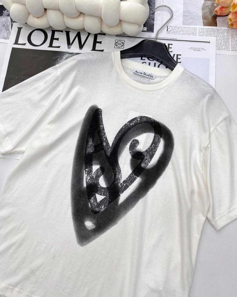 Inexpensive Unclassified Brand T-Shirts