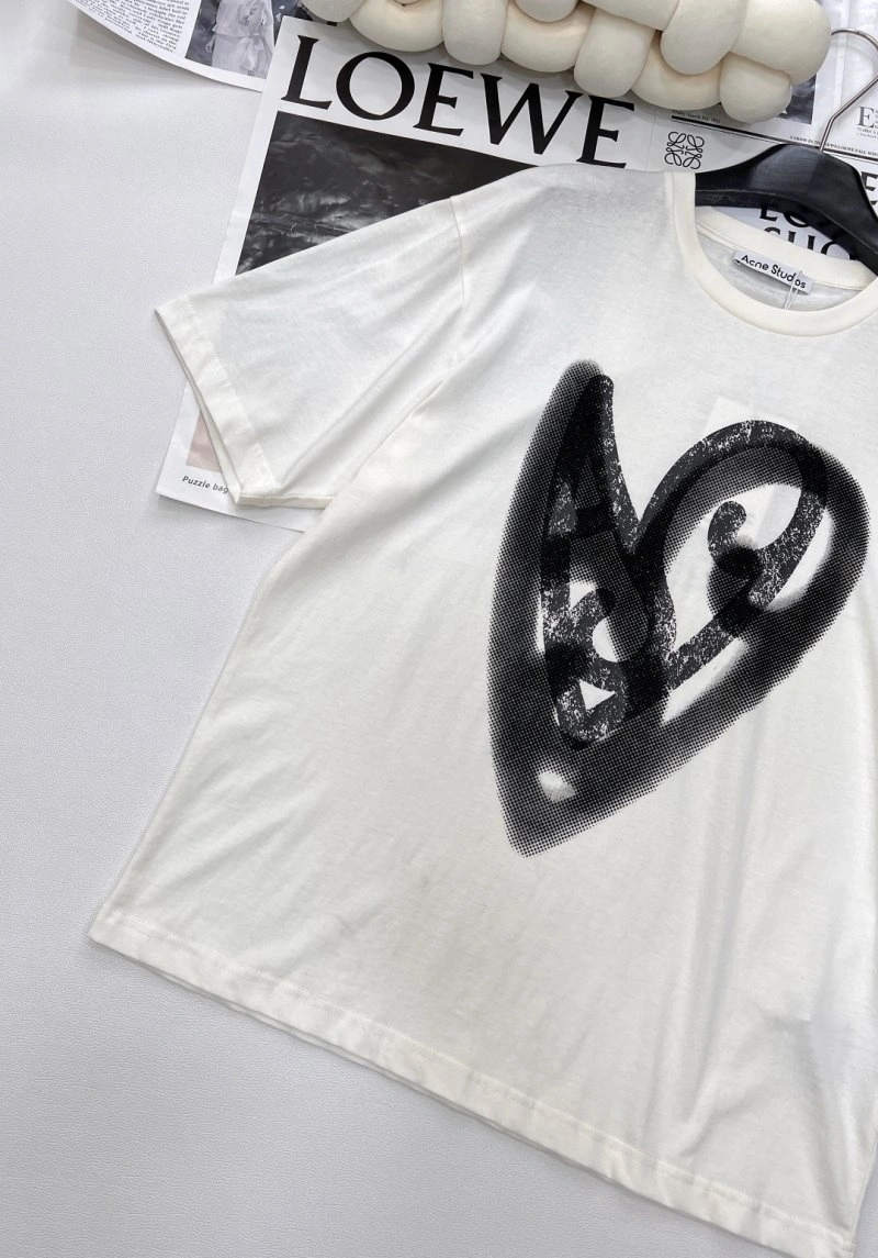 Inexpensive Unclassified Brand T-Shirts
