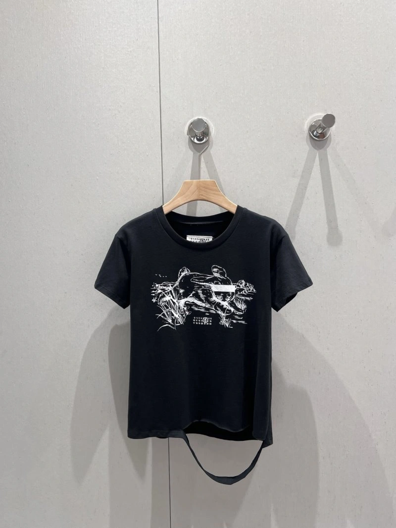 Unclassified Brand T-Shirts