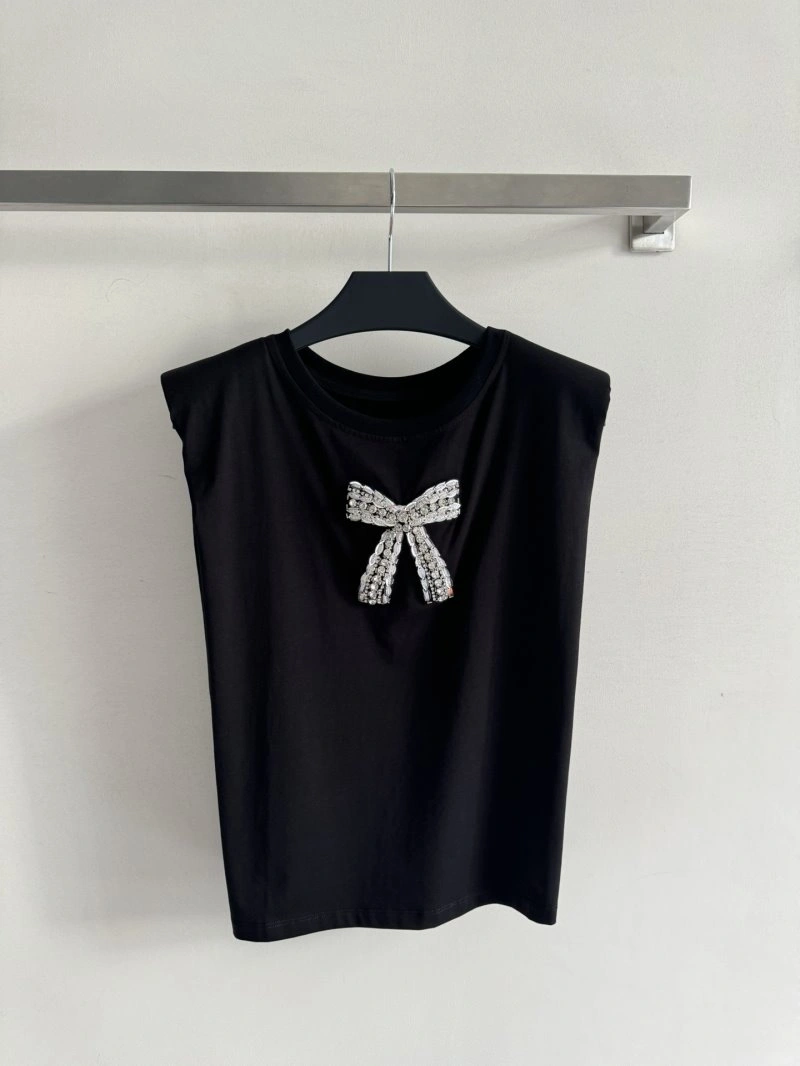 Unclassified Brand T-Shirts